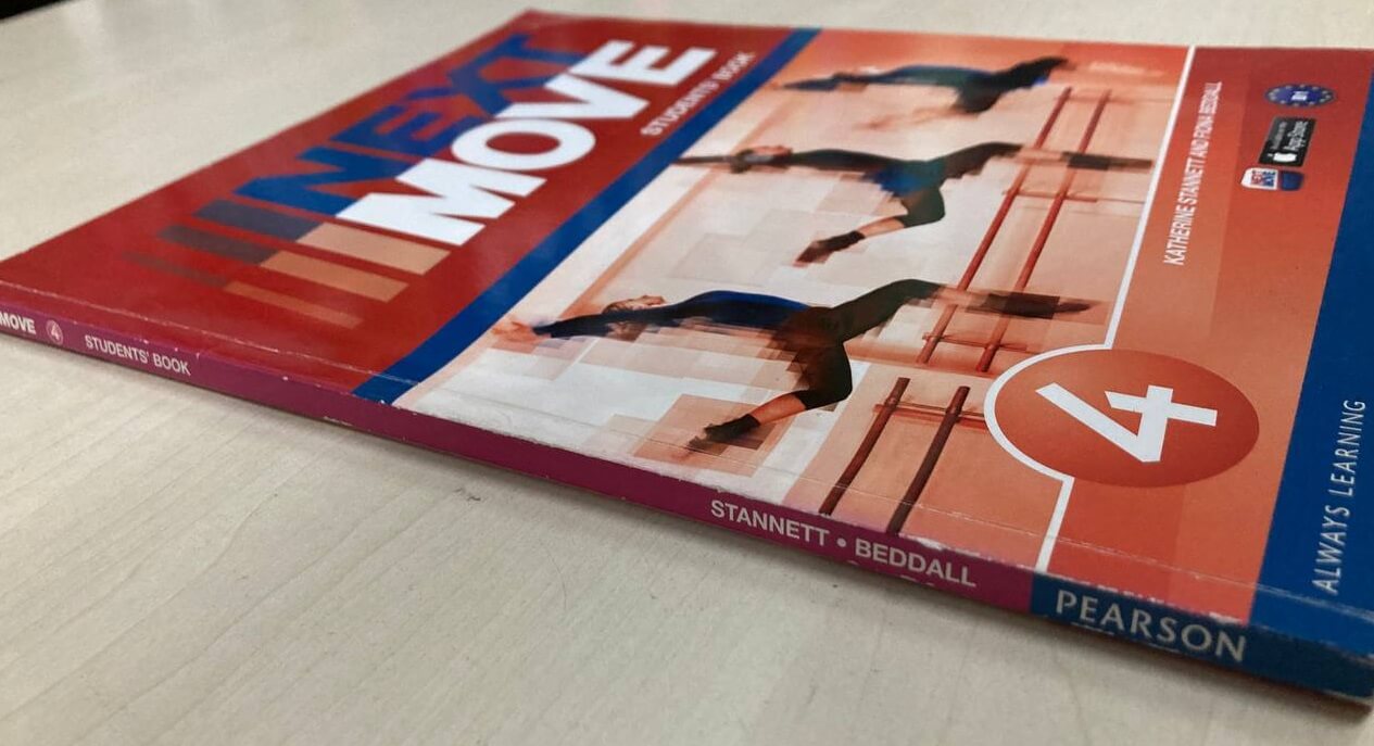 Підручник Next Move 4 Student's Book УЦІНКА - купити за найкращою ціною ...